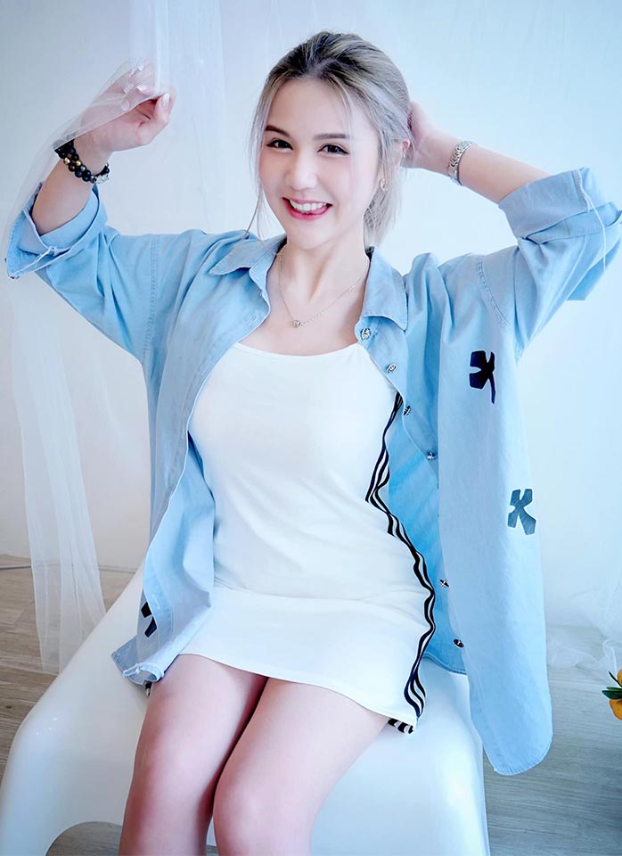 น้องบิว GamToh CH สตรีมเมอร์สาว แก้มโต อวดความเซ็กซี่ สุดร้อนแรง ในโลก ...