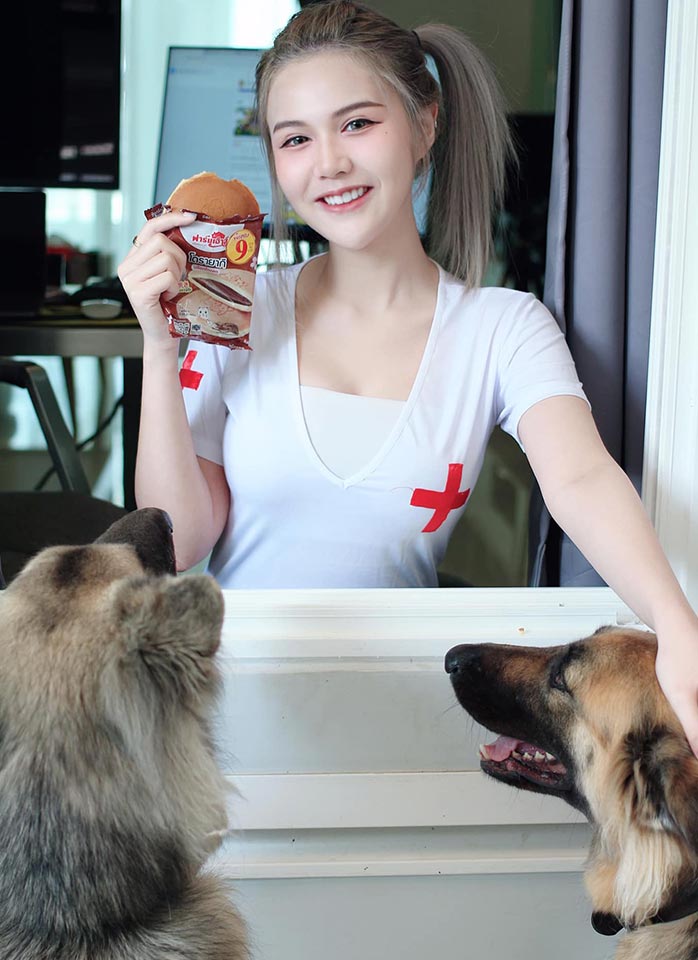 น้องบิว GamToh CH สตรีมเมอร์สาว แก้มโต อวดความเซ็กซี่ สุดร้อนแรง ในโลก ...