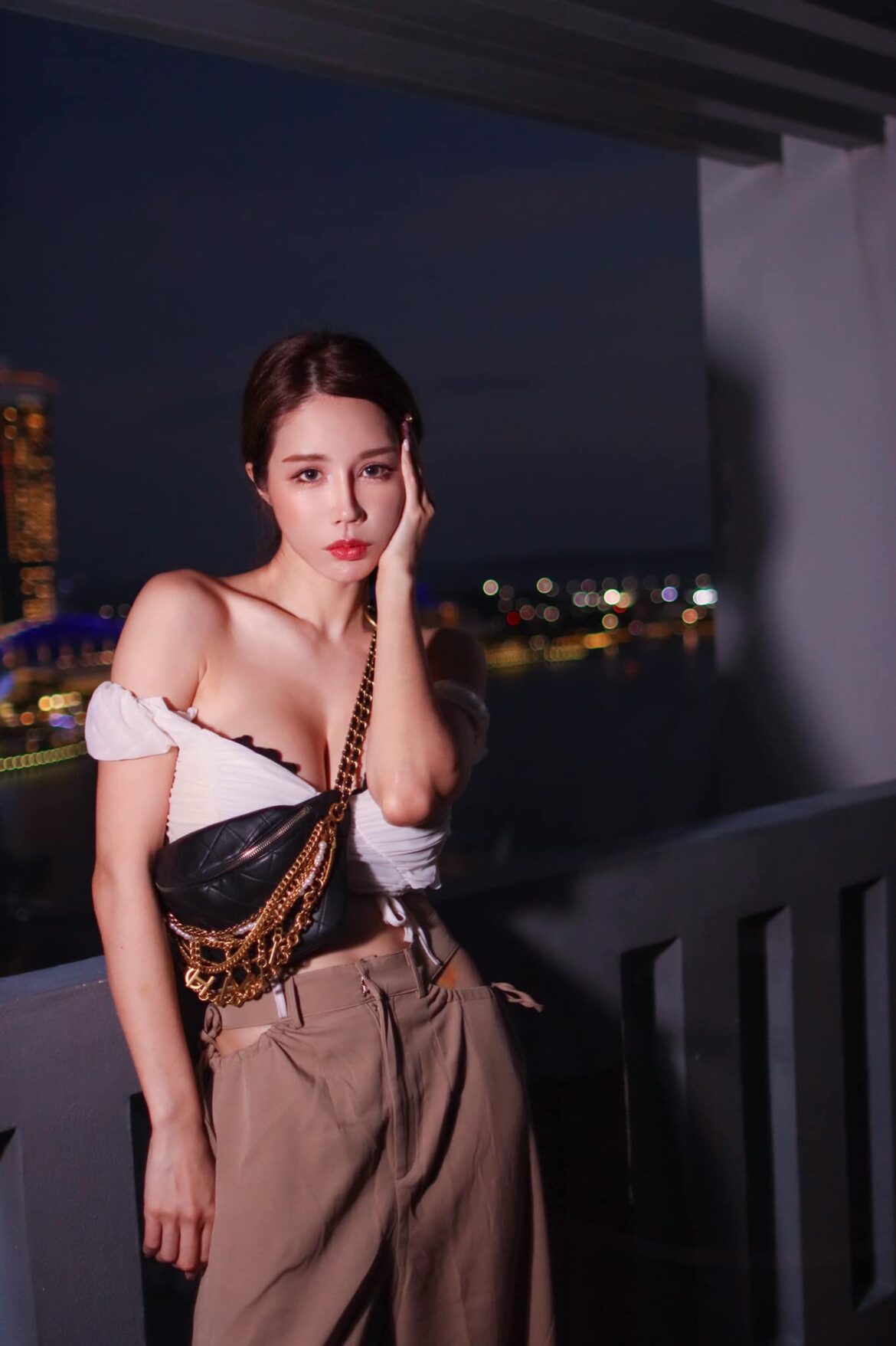 Yuixin นางแบบสาว ดาวยั่ว ชาวไต้หวัน อกอึ๋ม หุ่นเซี๊ยะ ลีลาเด็ด เผ็ดร้อน เหนือคำบรรยาย - เปิดวาร ...