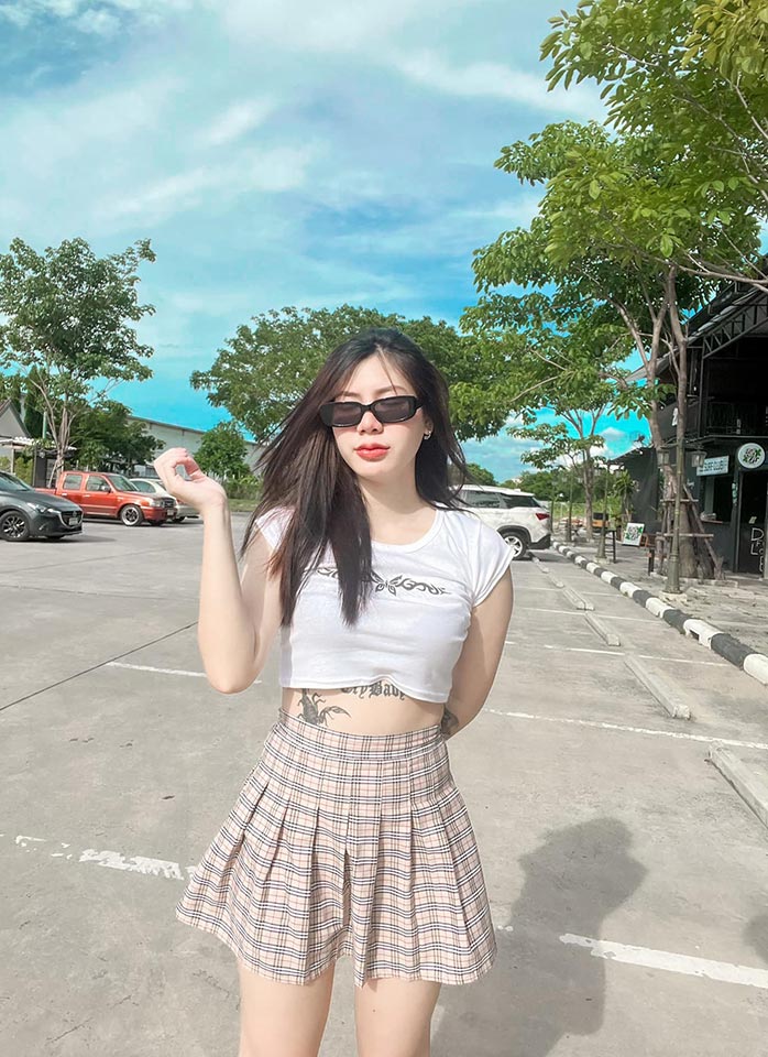 เปิดวาร์ป แอลรี่ สาวสวย ขาวเนียน หุ่นเซ็กซี่ขยี้ใจ ลีลาร้อนแรง อวดความ ...