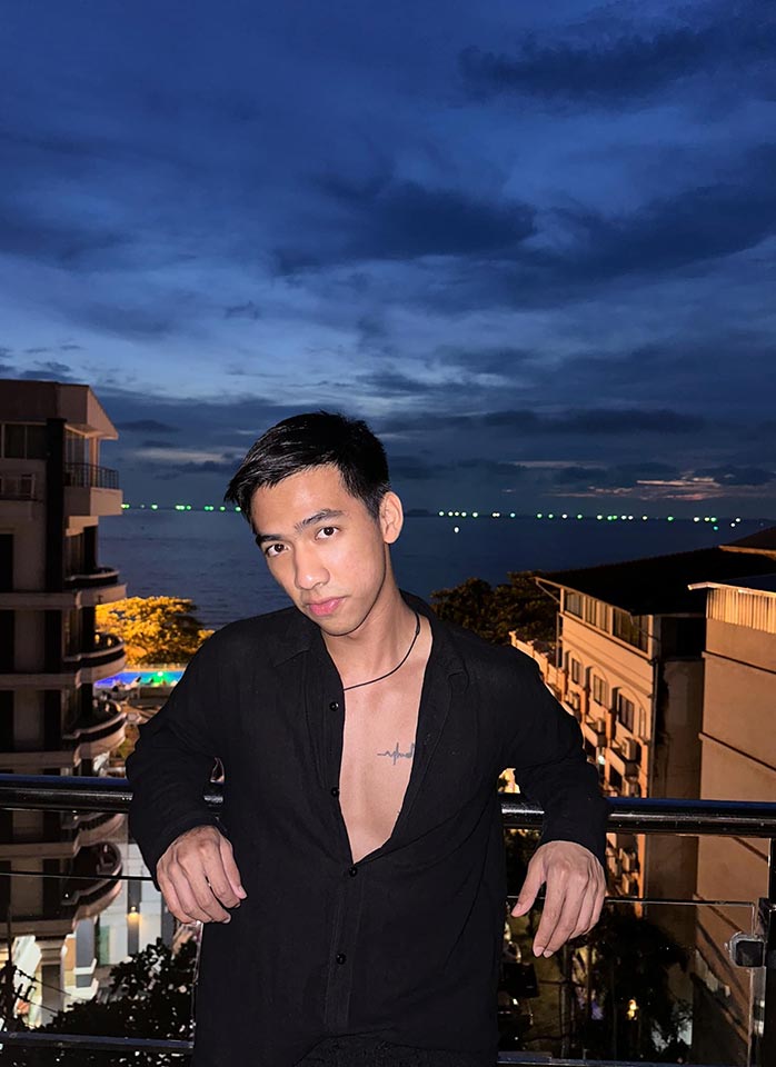 เปิดวาร์ป หนุ่มเจได JaydaiZc หล่อเข้ม อวดความแซ่บ18+ งัดลีลาเร่าร้อน บน ...