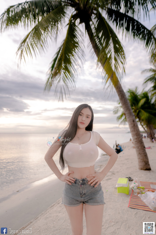 วิยะดา ผลทวี Wiyada เน็ตไอดอล สาว เซ็กซี่ หน้าอกตูม ลีลา เร่าร้อน